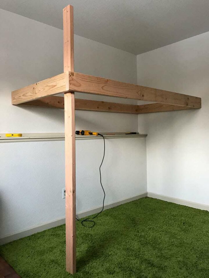 How to Build a Hanging Bed